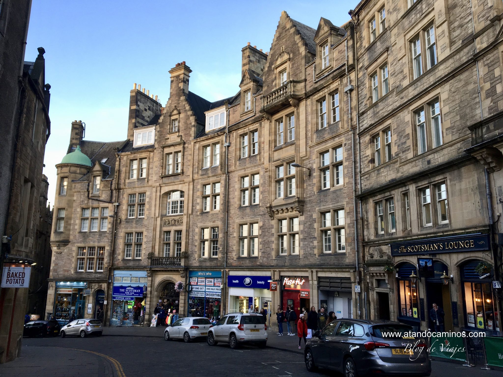 Guía de viaje con lo mejor que hacer y lugares que ver en Edimburgo.